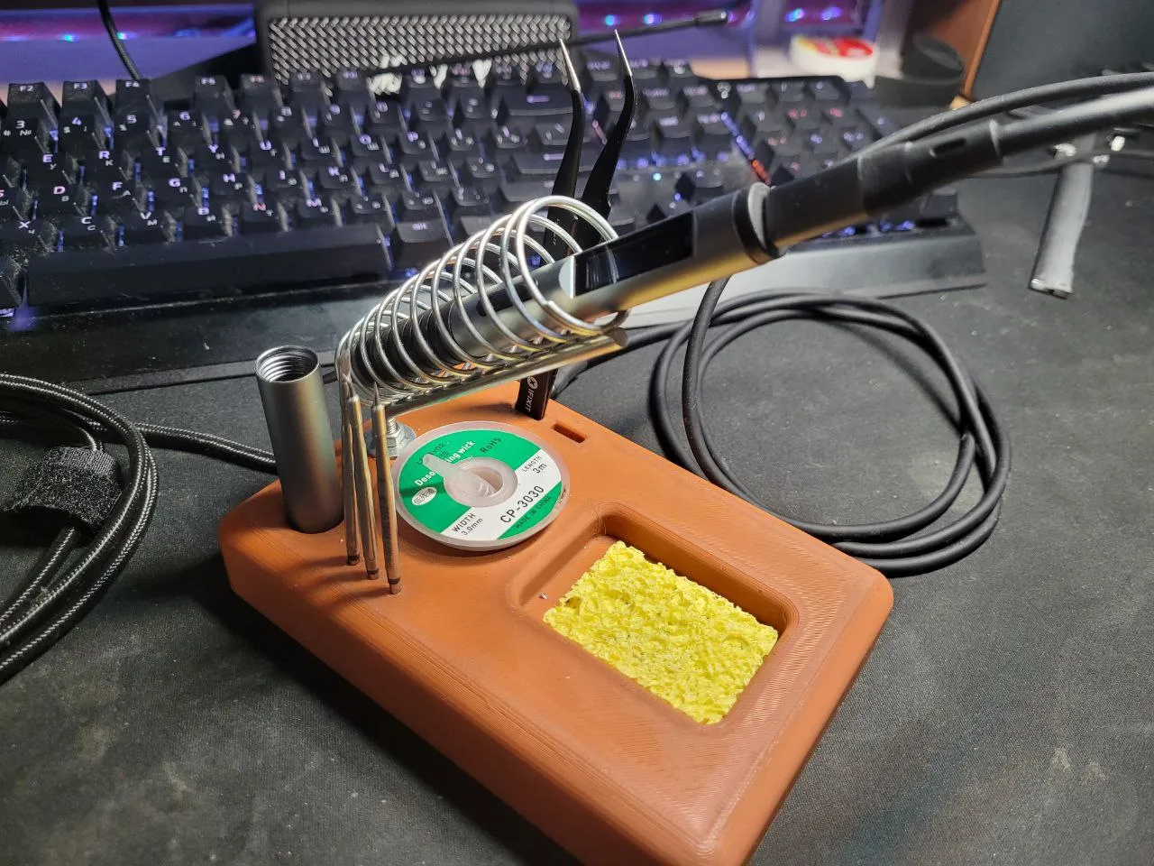 soldering station by elerhus | Download free STL model | Printables.com