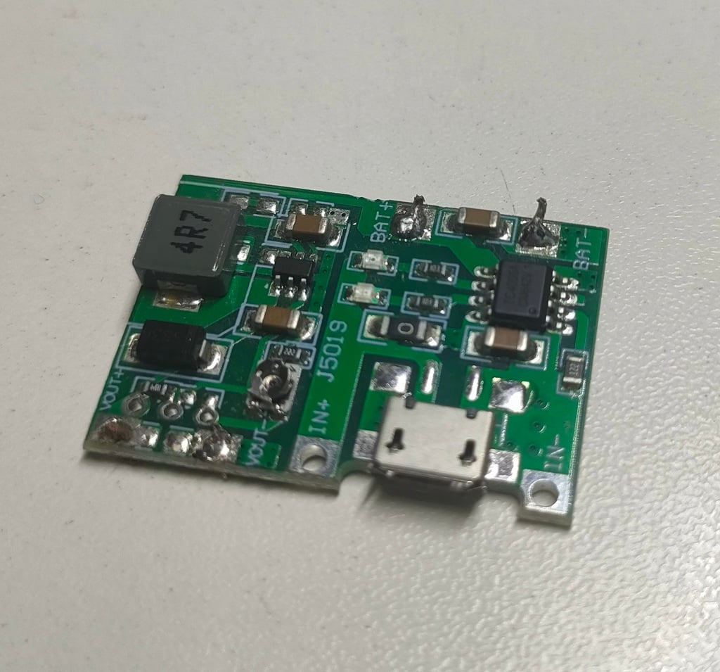 Battery charger case by ThorLAB | Download free STL model | Printables.com