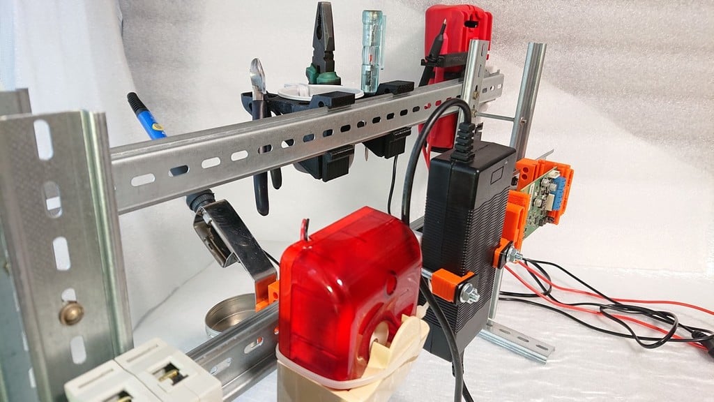 A DIN Rail mount and PCB vise by psv6 | Download free STL model ...