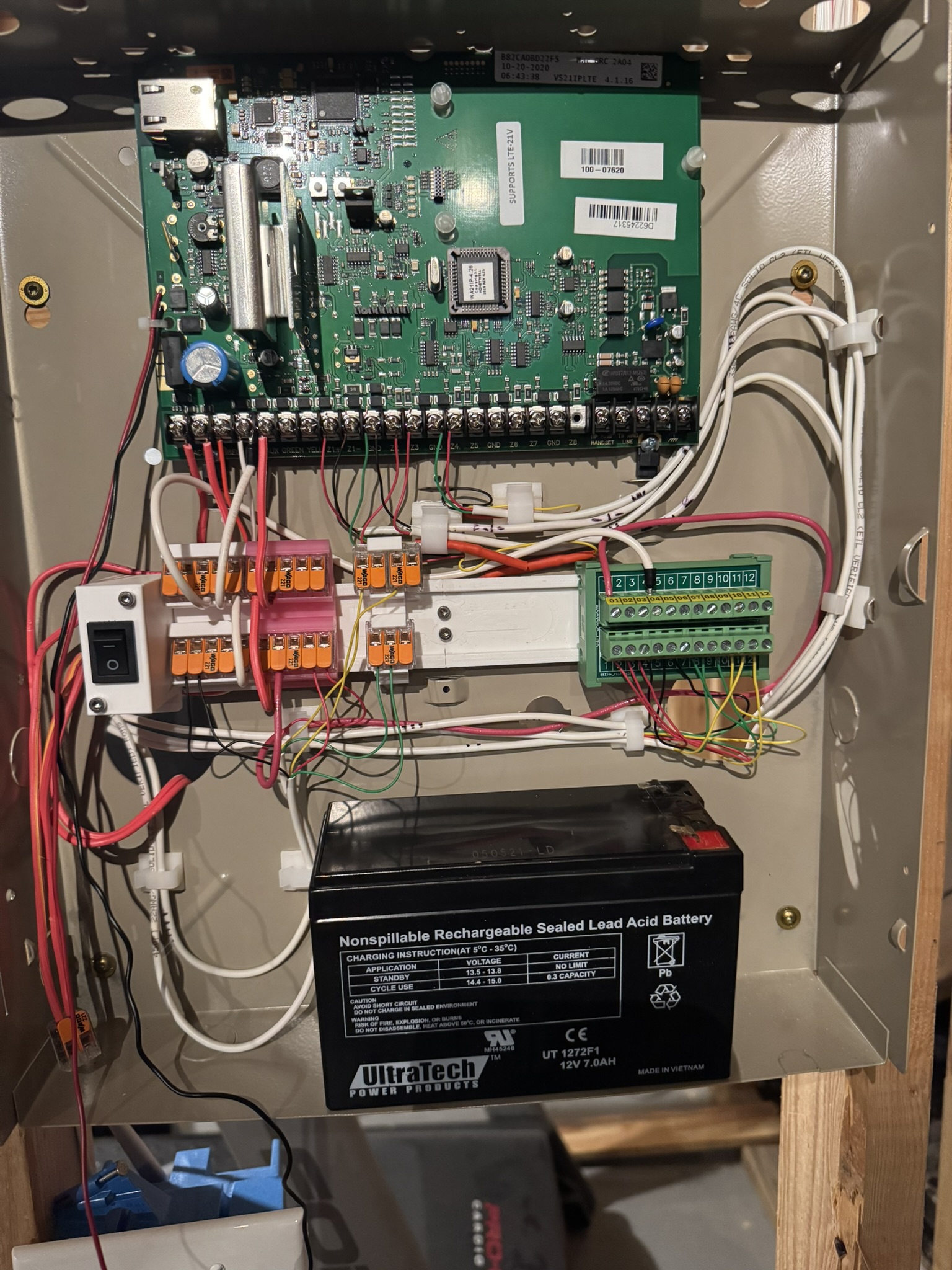 Vista Alarm Panel DIN-like rail by geekifier | Download free STL model ...
