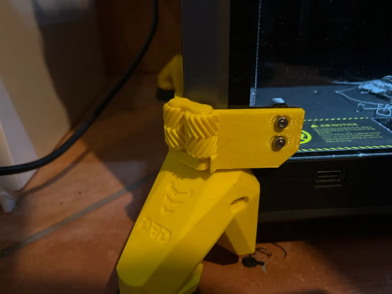 Creality K1 & K1 Max Door Hinges Geared for D3vil Wears Prada by Thiago Bini | Download free STL ...