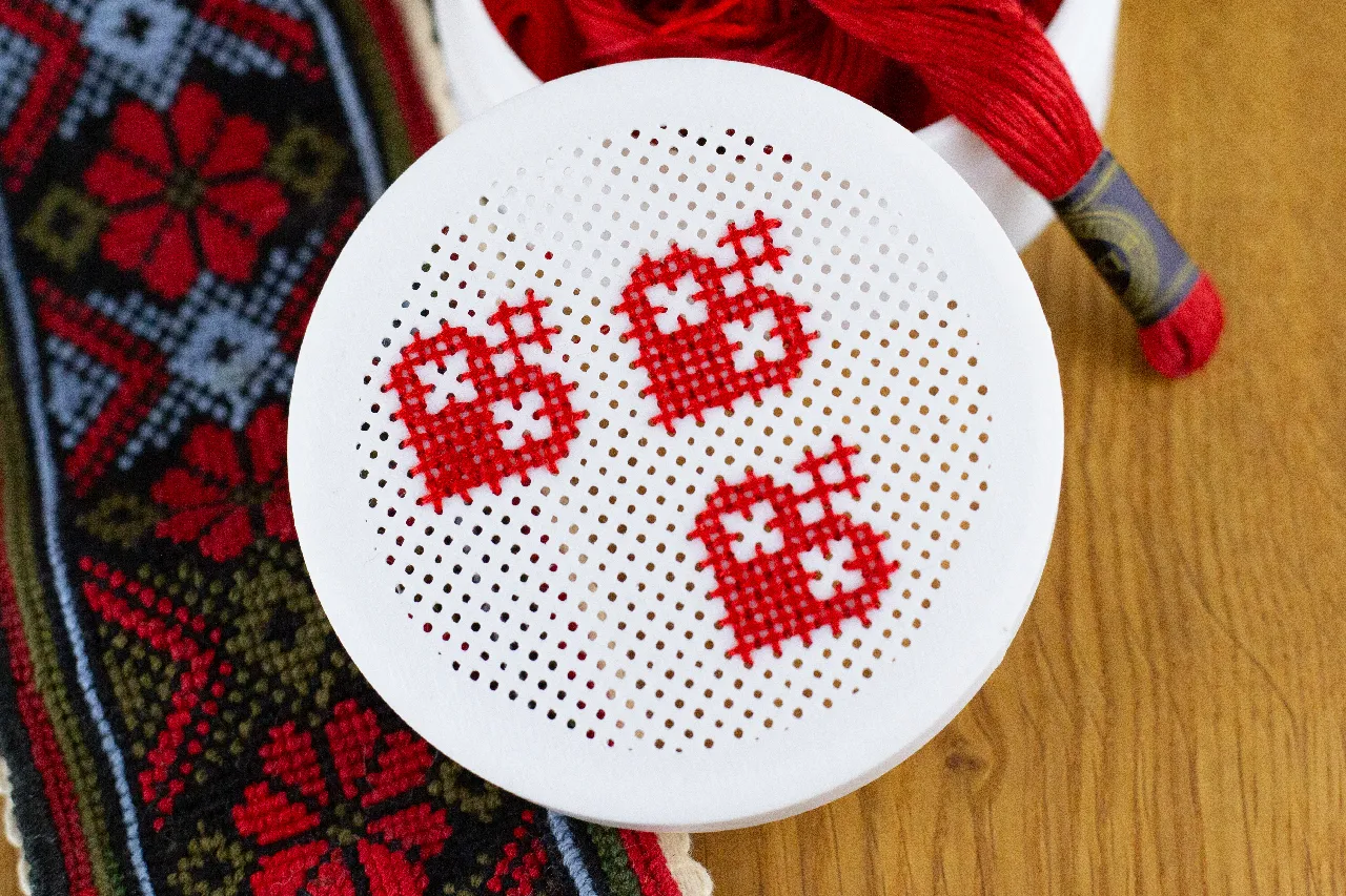 Round Embroidery Box by prints314 | Download free STL model ...