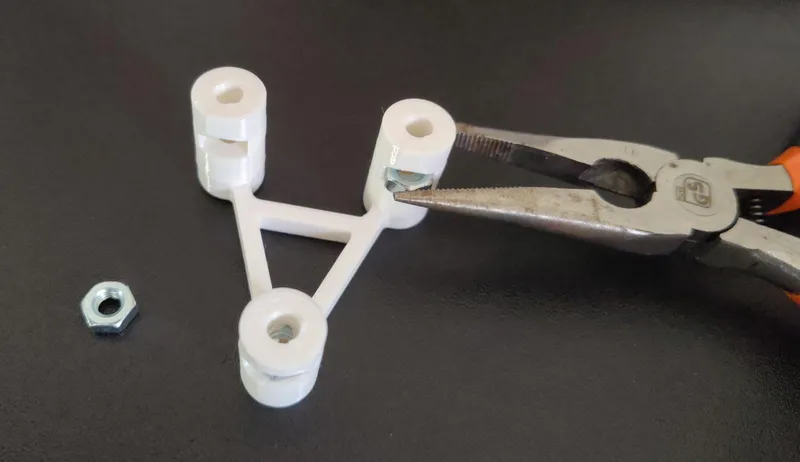 Highly Adjustable Ball Vise System by vono-art | Download free STL ...