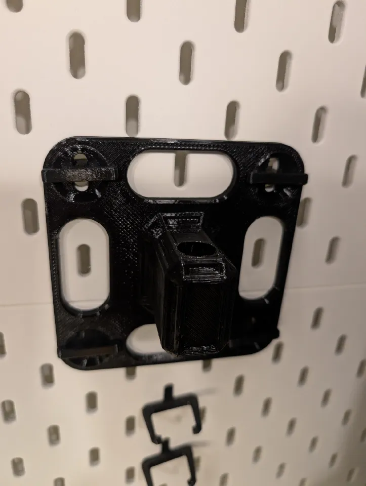 Skadis T-Clip Ikea Tertial Lamp Holder by MichaelZ | Download free STL model | Printables.com