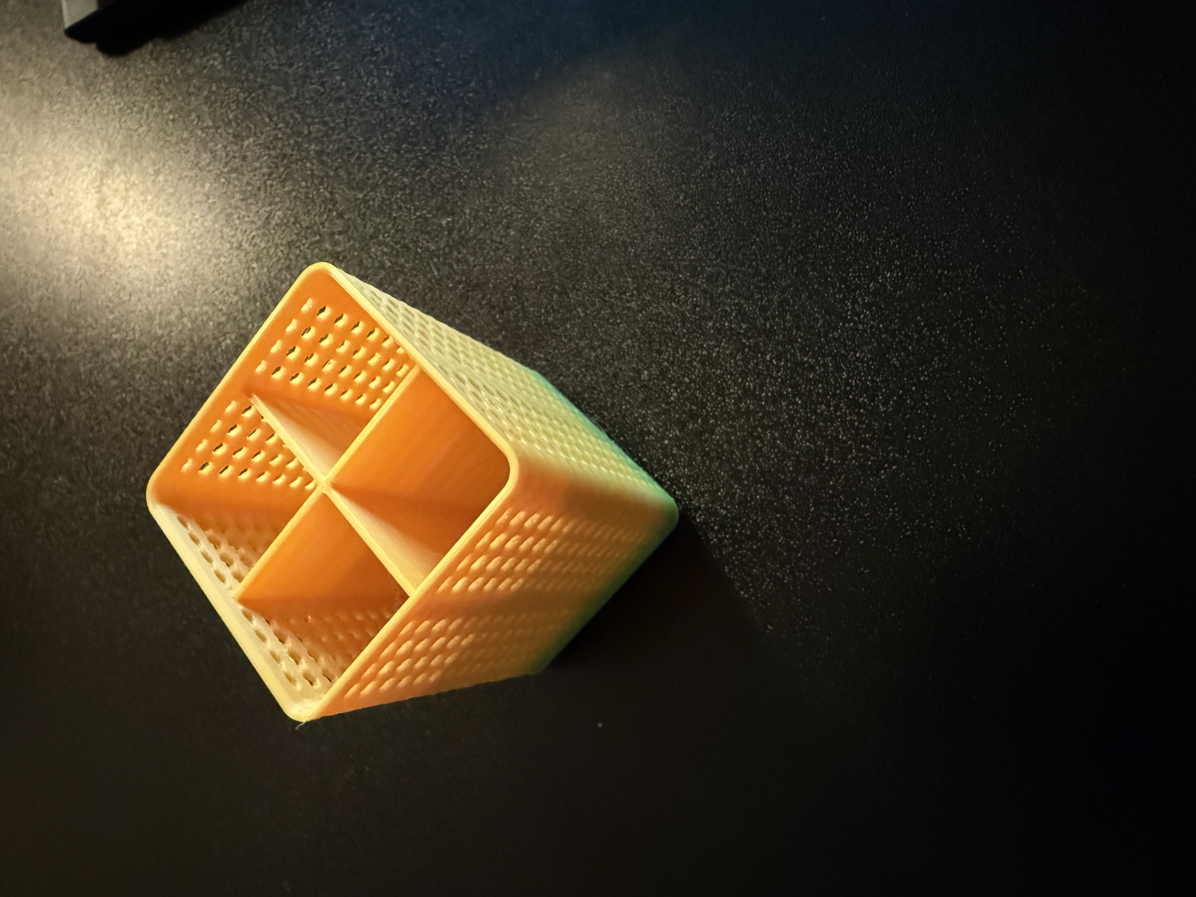 Gridfinity 1x1x9 hex bin by Tom L | Download free STL model ...
