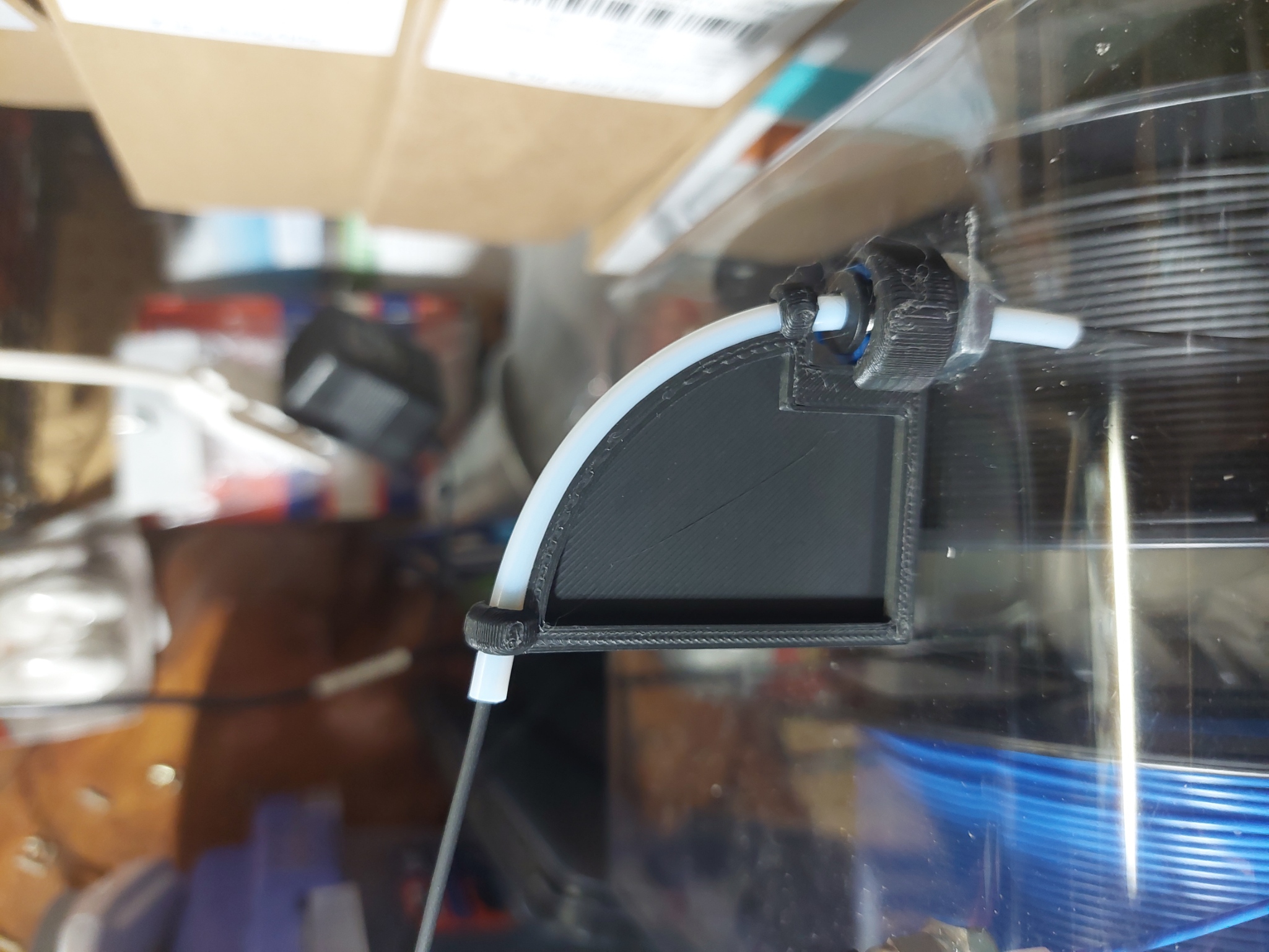 90 degree guide for PTFE tube by Glenn Brockett | Download free STL ...