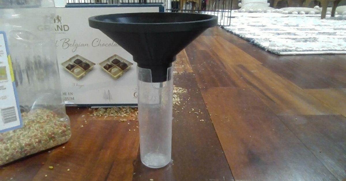 Bird Food Funnel by Beluga | Download free STL model | Printables.com