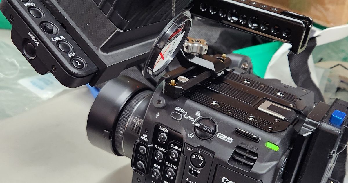 Canon C400 Monitor Loupe by Jaron Berman | Download free STL model ...