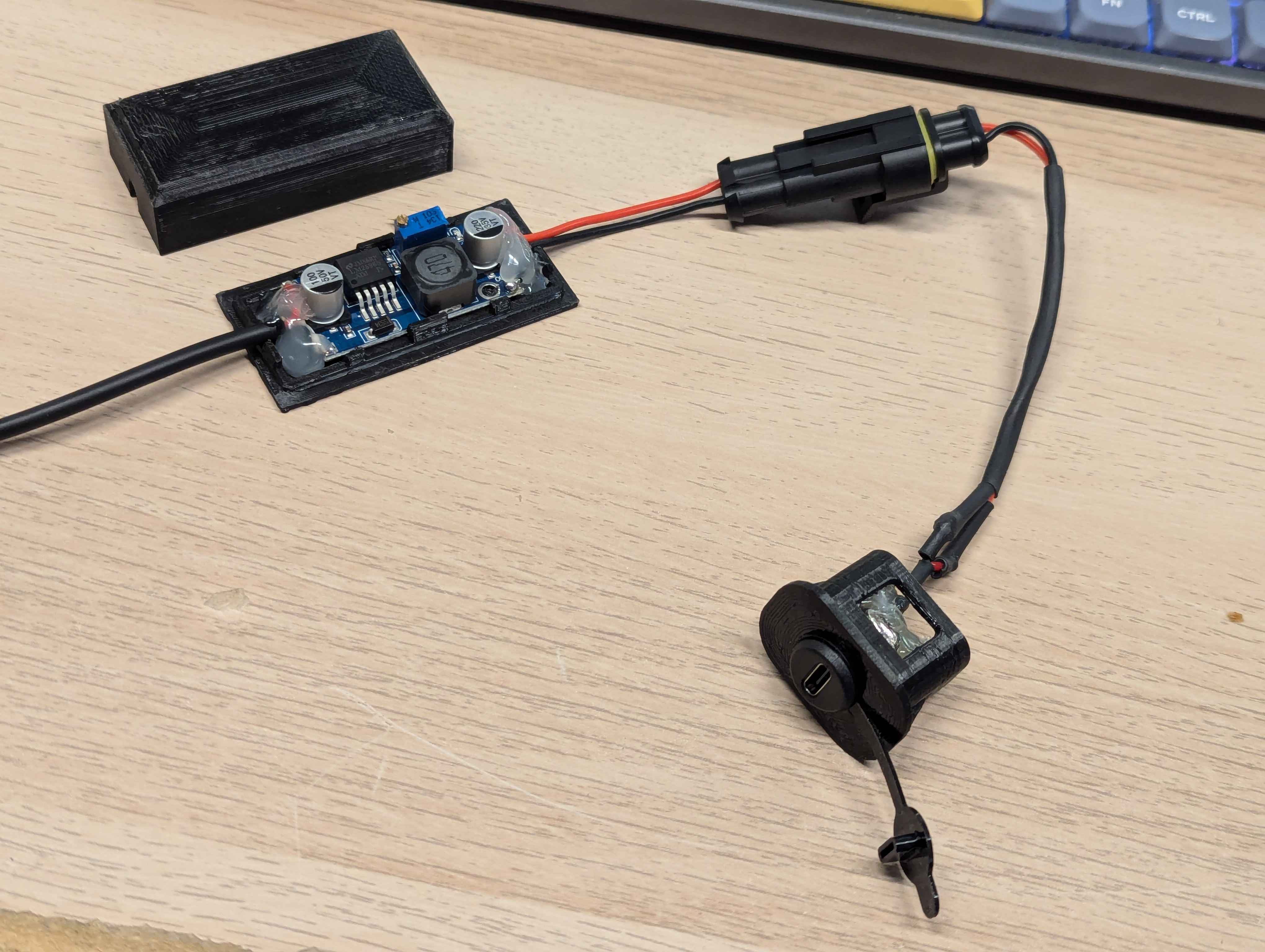 GSX-8R/8S USB-C Charging Socket by softmode | Download free STL model | Printables.com