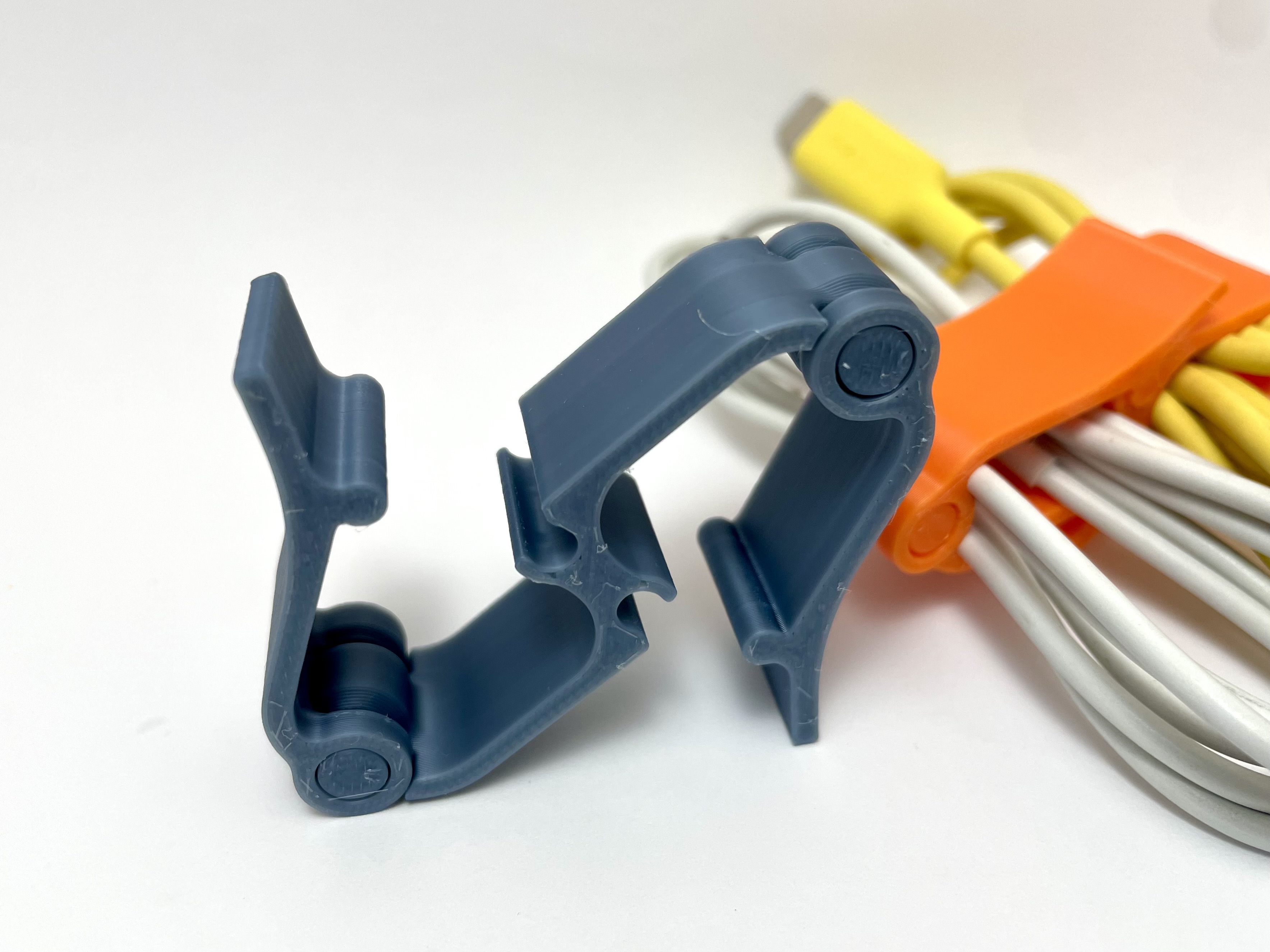 Multi-cable organizer by Harpreet Singh | Download free STL model ...