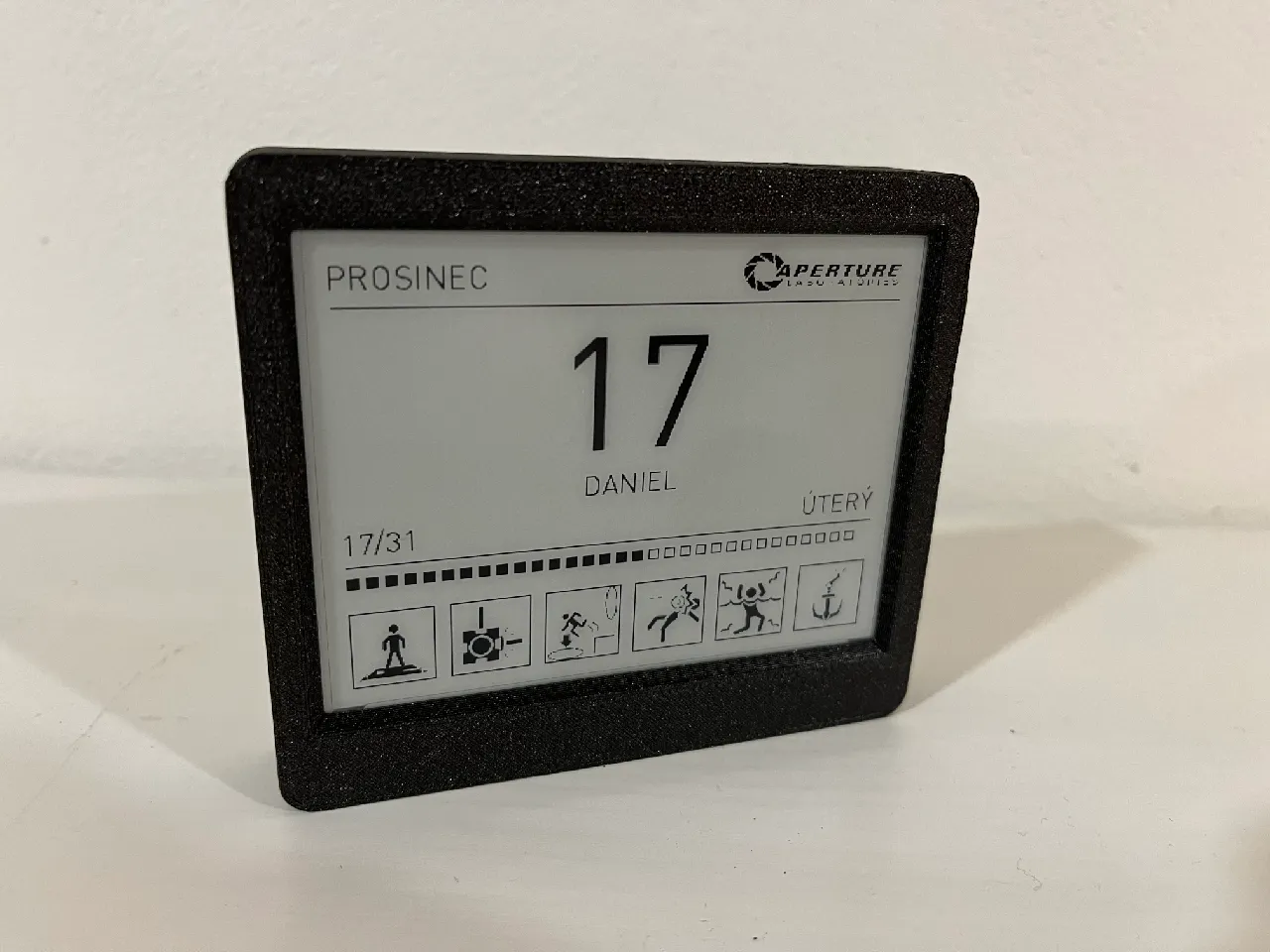 4.2" 400x300 ePaper / eInk case by stibi | Download free STL model ...