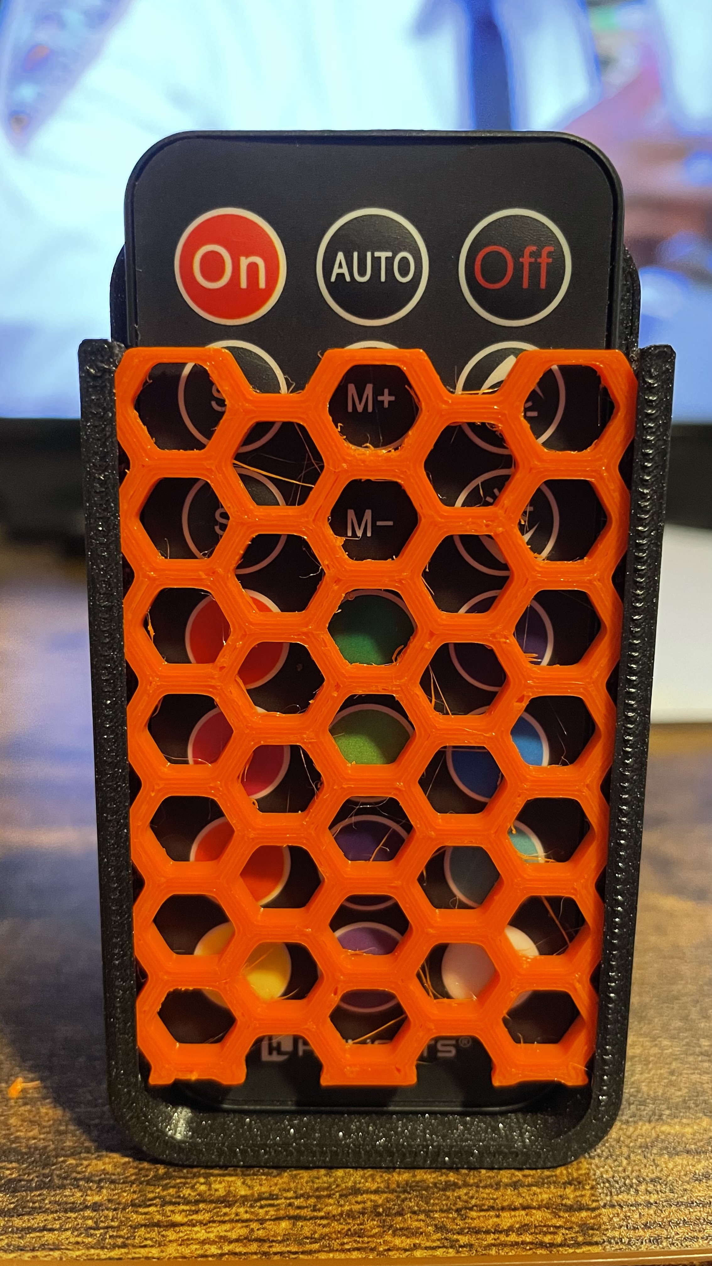 LED Remote Holder with screw holes by Steven | Download free STL model ...