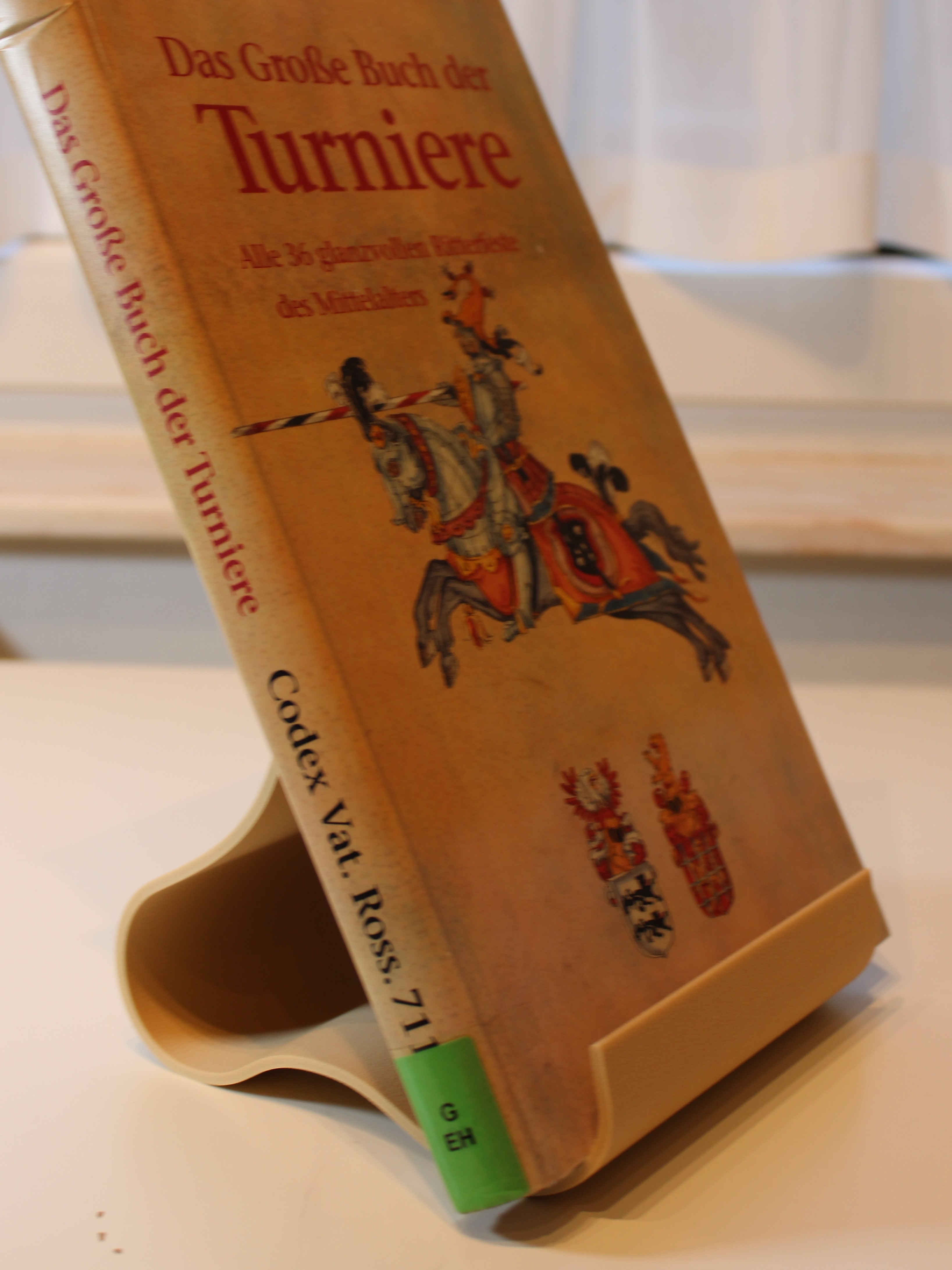 Book Stand | Wavey Book Display | Book Presenter by moWerk | Download ...