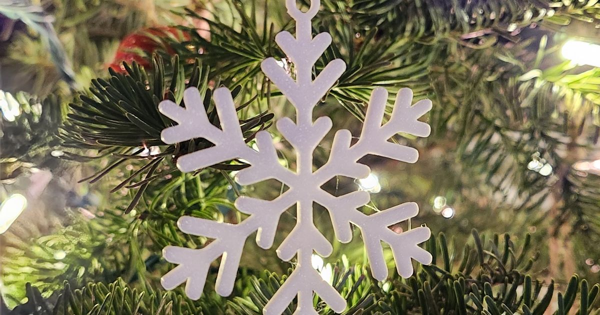 18 All Unique Snowflakes Christmas Ornaments by plainbox | Download ...