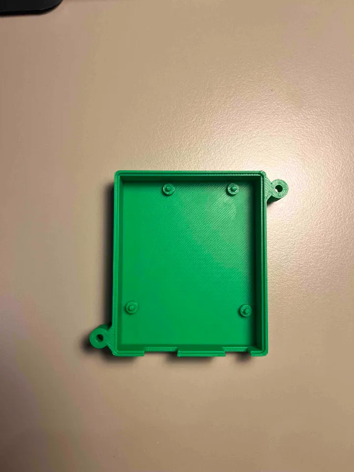 Arduino Uno R3 case v.2.0 by The Independent Game | Download free STL ...