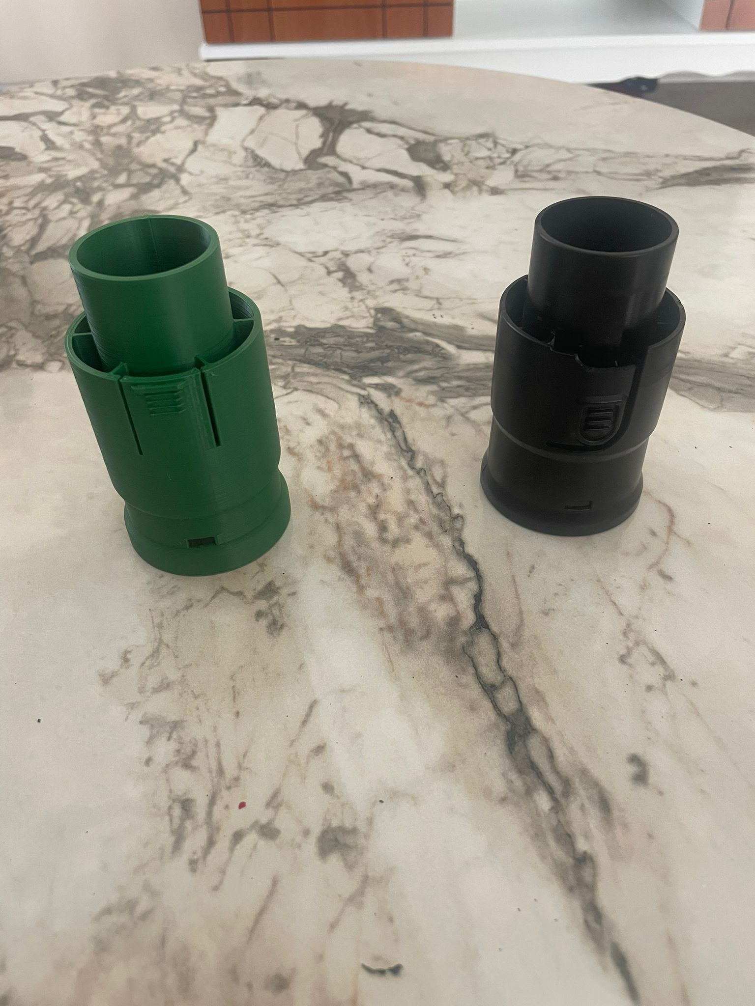 philips vacuum cleaner hose connection by DEKORZONE | Download free STL ...