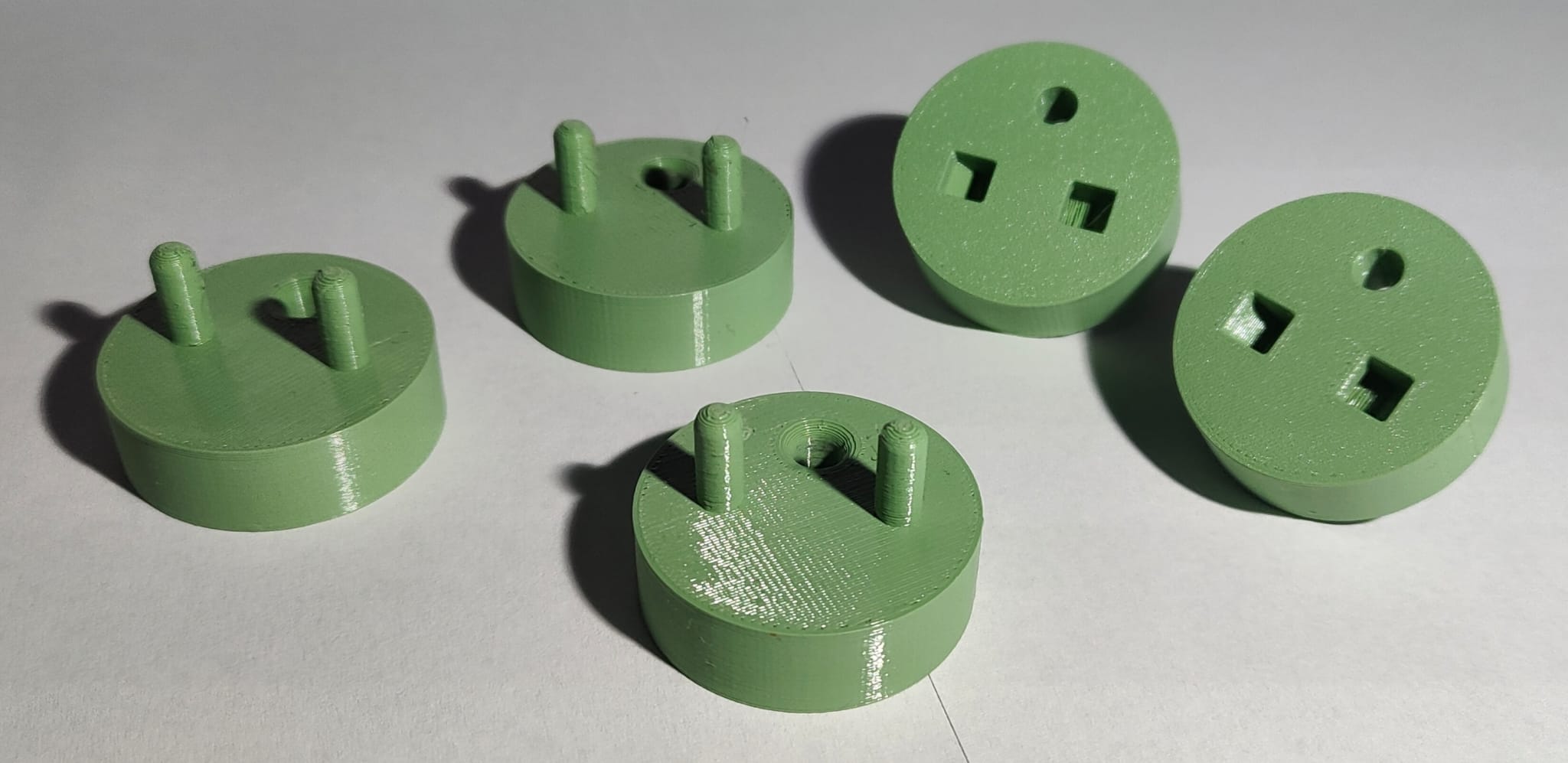 Plugs for electrical outlets by smrzik5555cz | Download free STL model ...