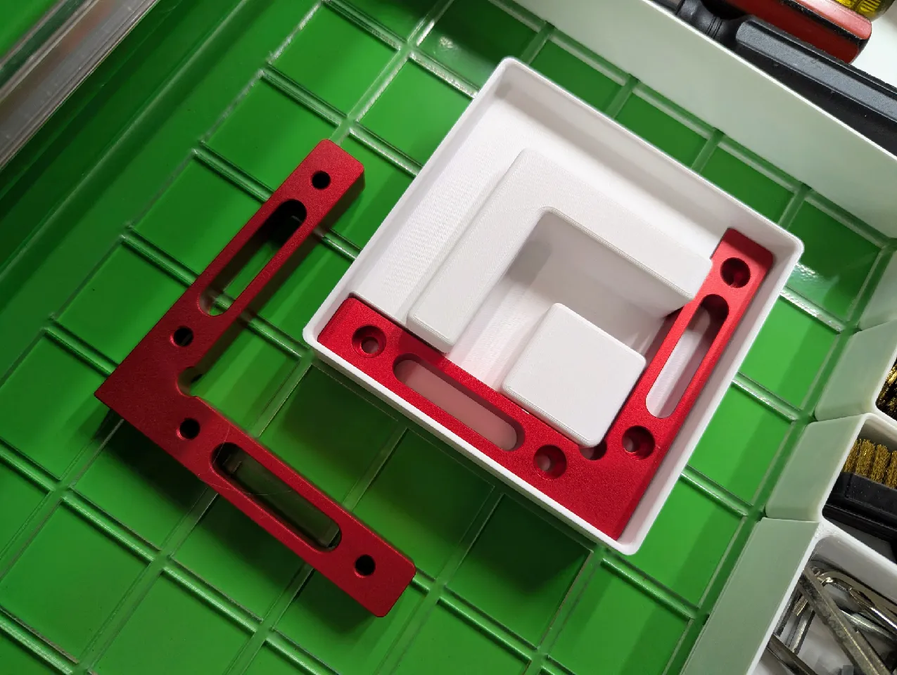 Gridfinity 120x20mm Corner Clamp Holder by patternsindesign | Download free STL model ...