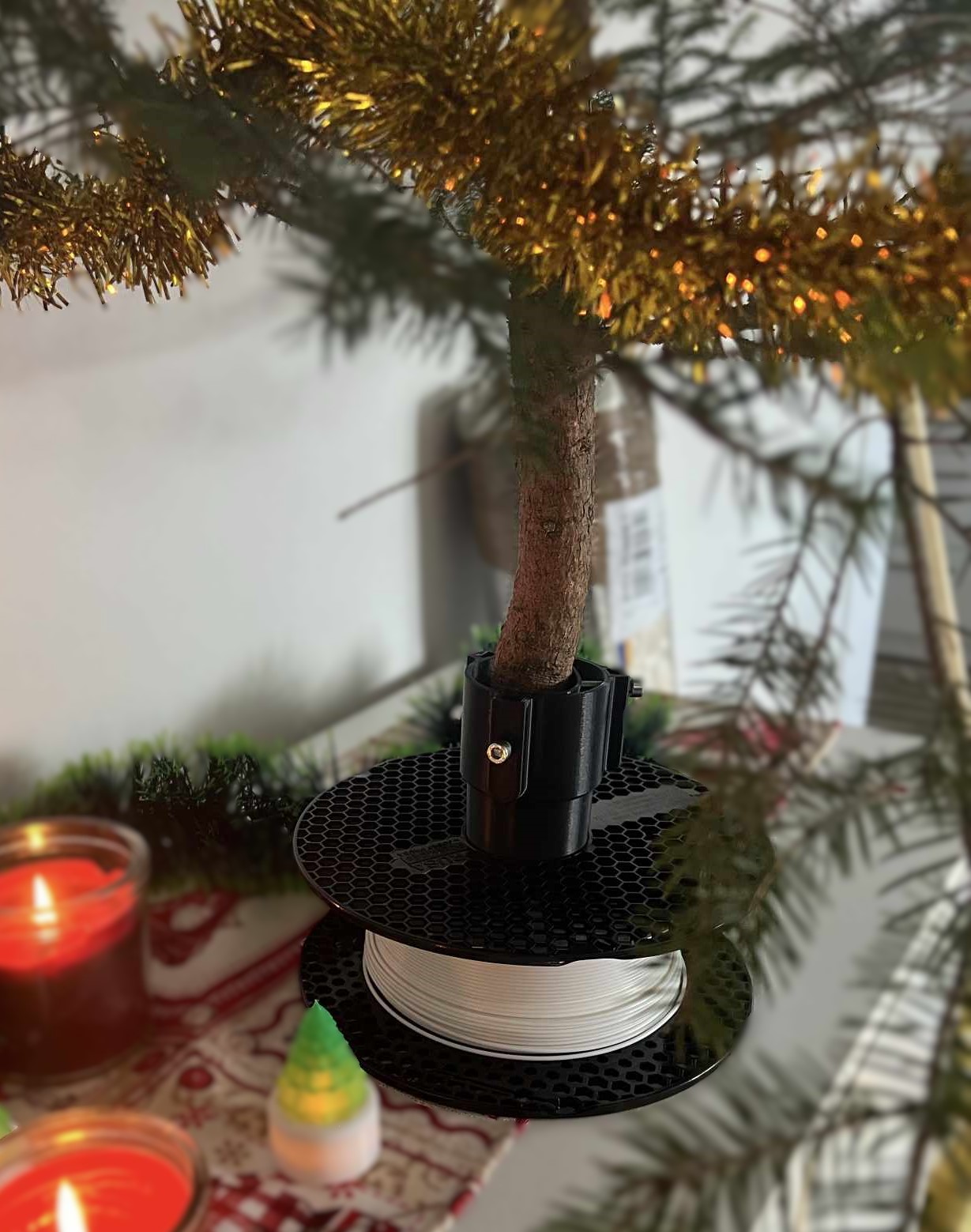 Filament spool tree stand for smaller trees por Bobino | Descargar ...