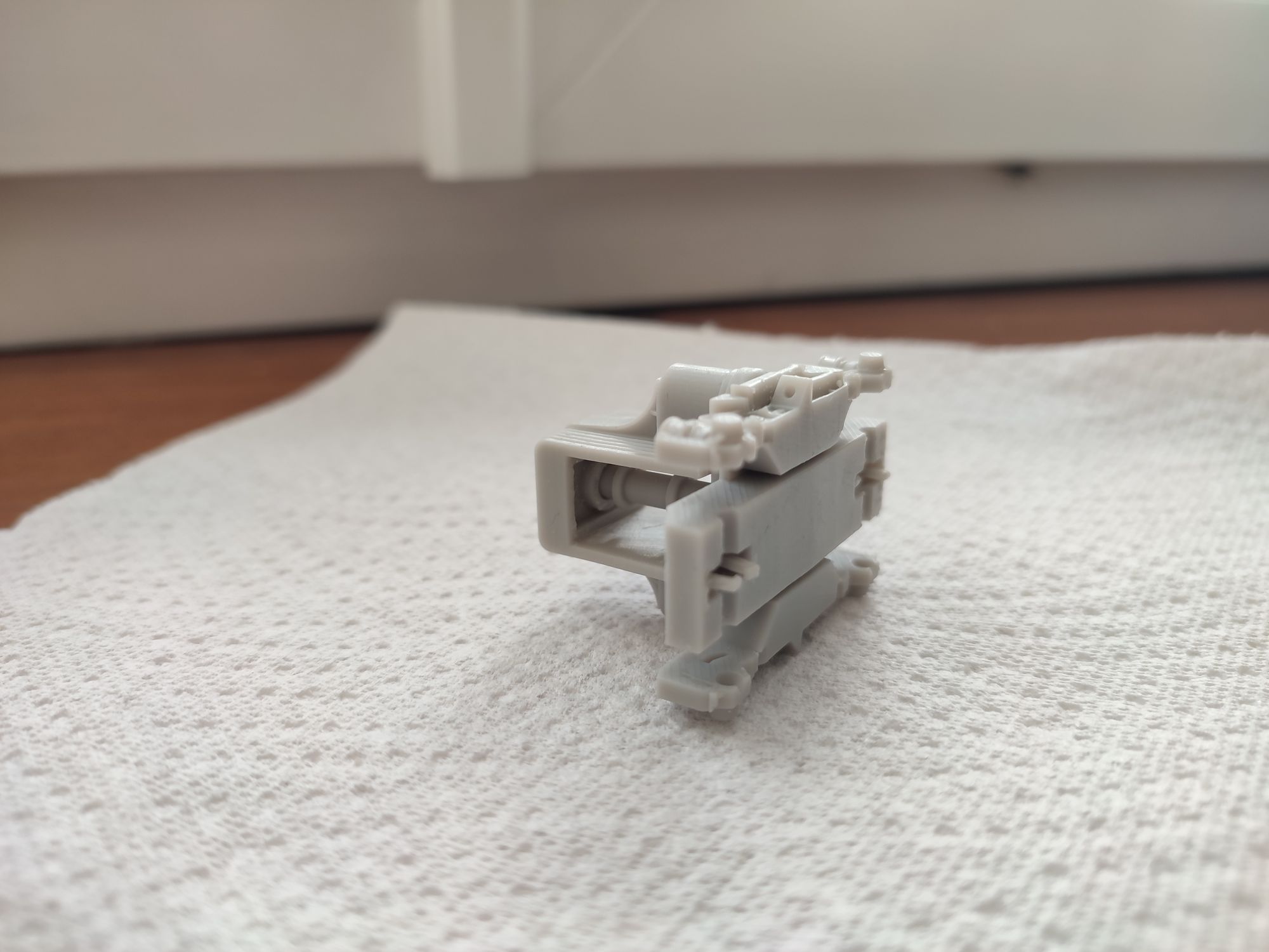 Jouef TGV atlantique and Eurostar replacement intercars bogie ...