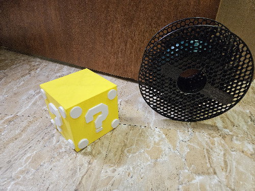 Super Mario Question Mark Box od autora Alchemynaut | Stáhněte si ...