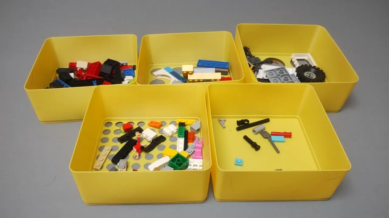 Stackable Lego sorting trays by Mathew Lee | Download free STL model ...