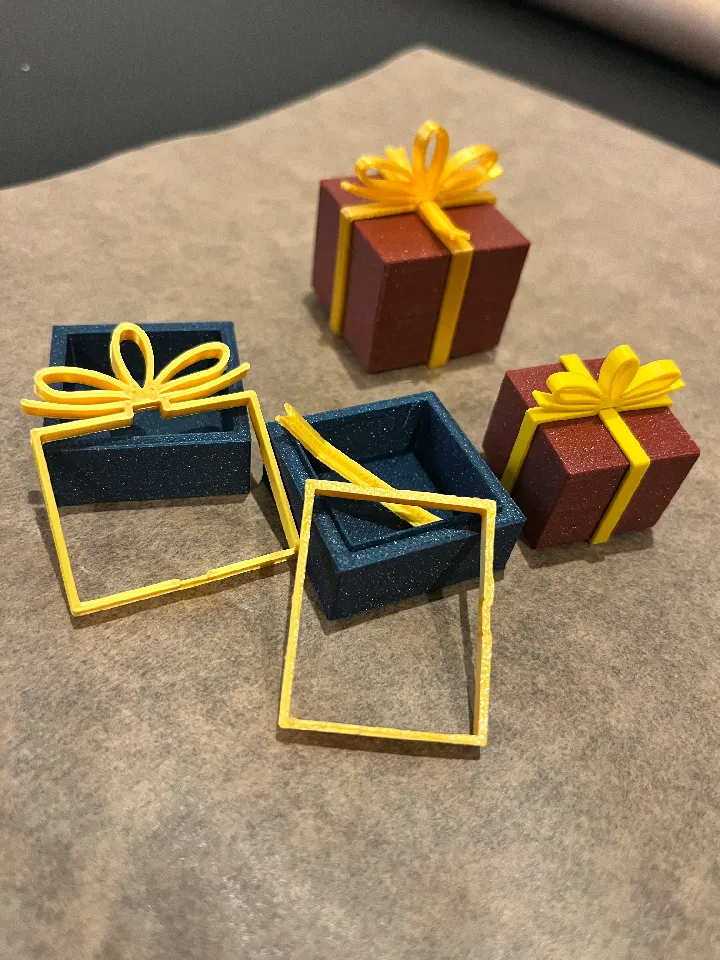Tiny Gift Box by benfloyd | Download free STL model | Printables.com