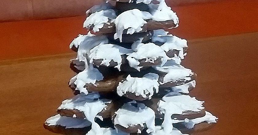 Gingerbread Christmas tree - cutters by arboc 3D | Download free STL ...