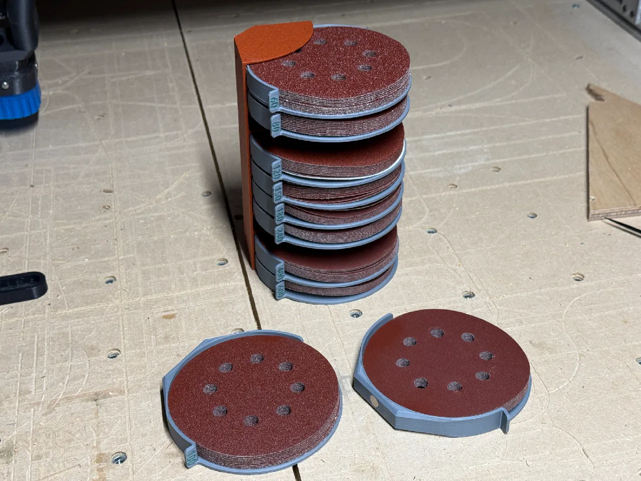 125mm Sandpaper Storage version 2 by Martin_au | Download free STL ...