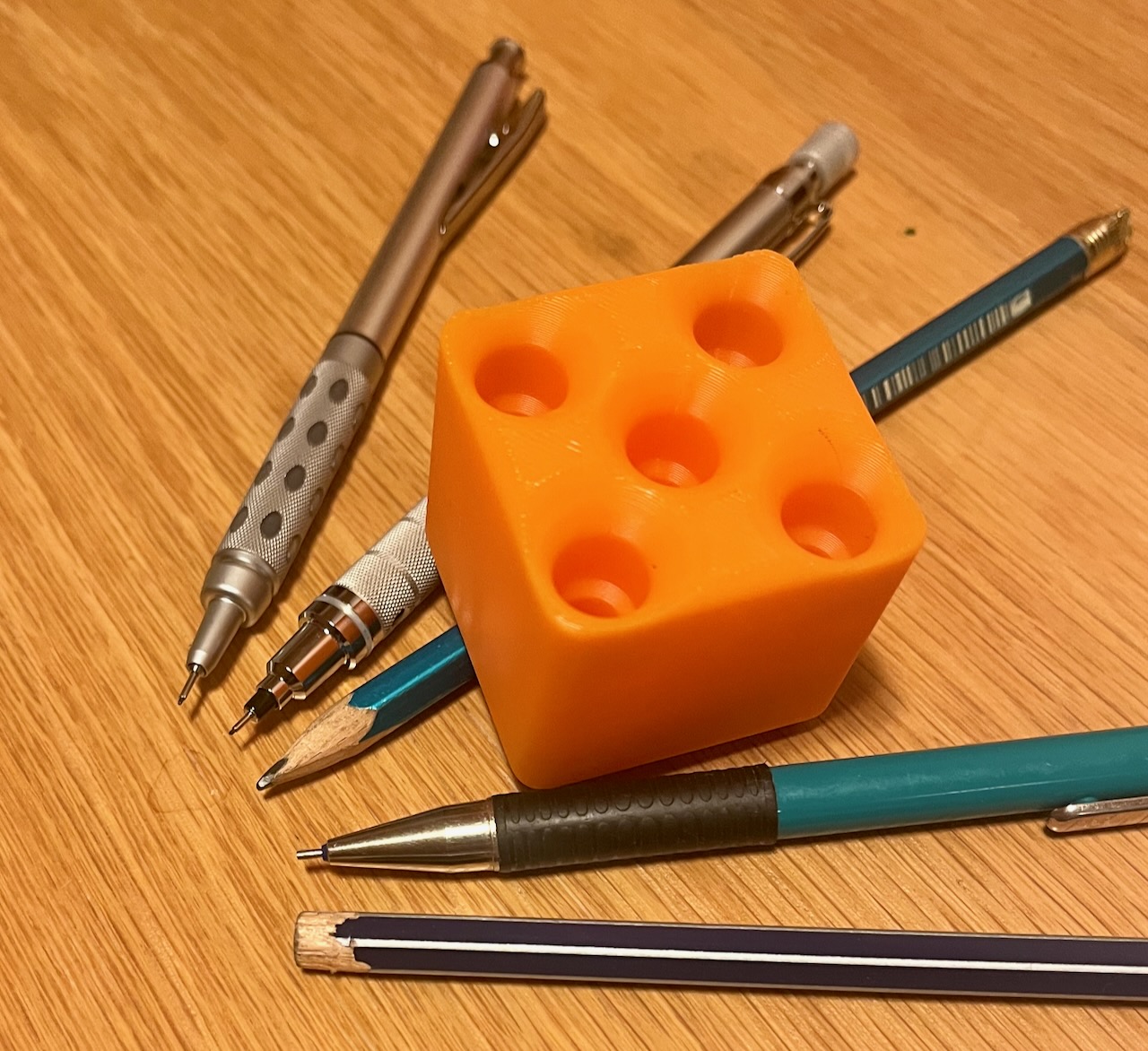 Gridfinity 5x any pencil holder por mel0 | Descargar modelo STL ...