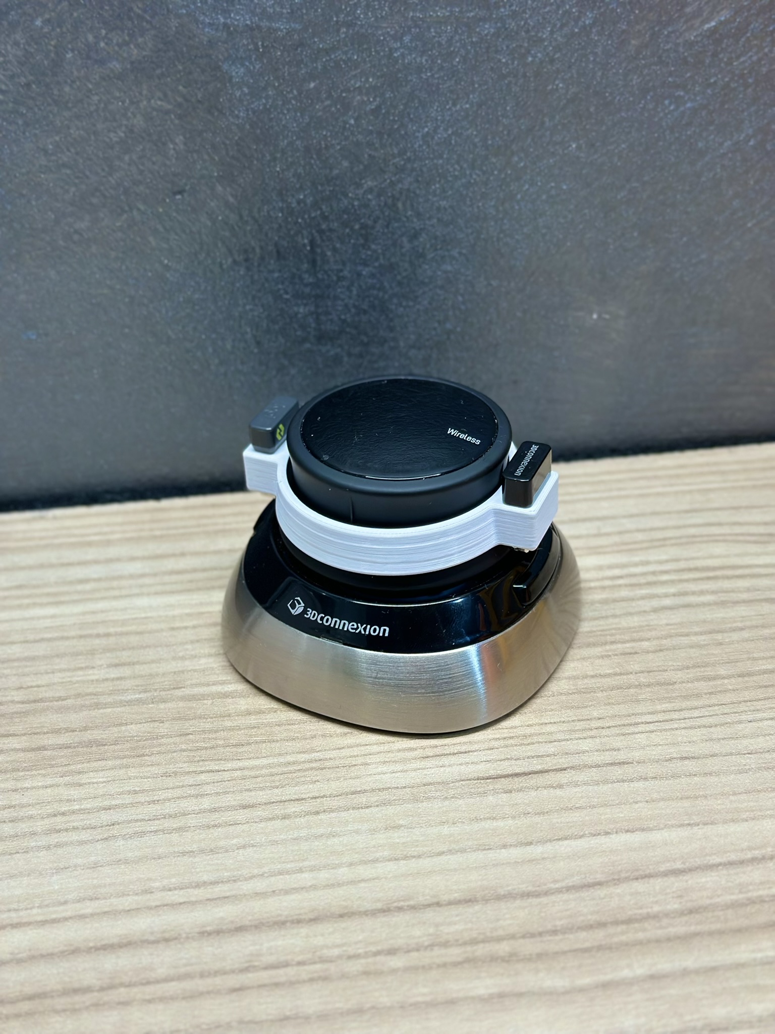 SpaceMouse Wireless Travel USB Dongle Holder (2 Slots) by luca bracco ...