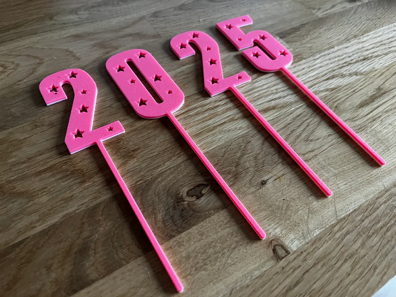 New Year ornament 2025, cake topper by Lupilpl | Download free STL ...
