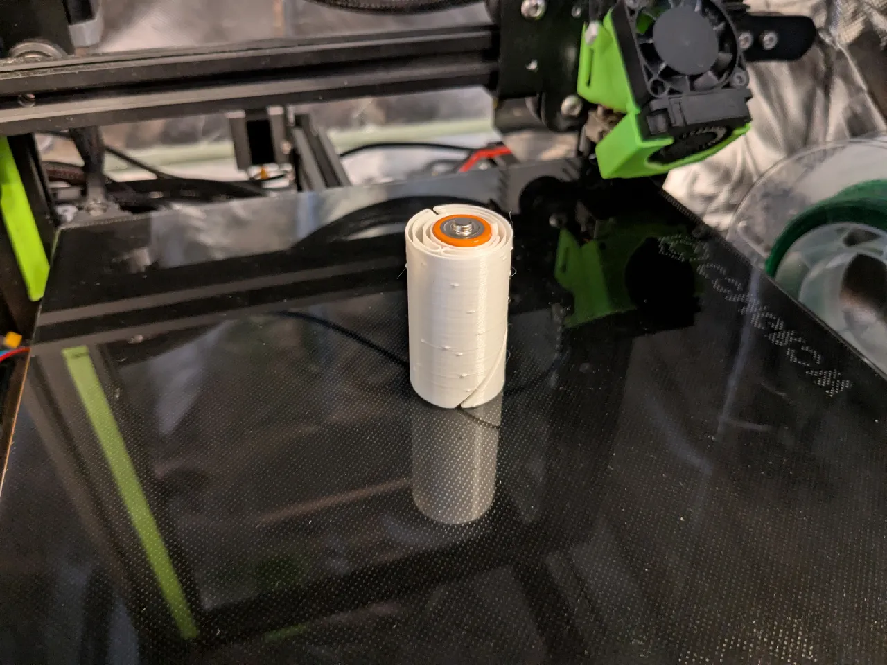 AA to C adapter, vase mode by Joe Programmer | Download free STL model ...