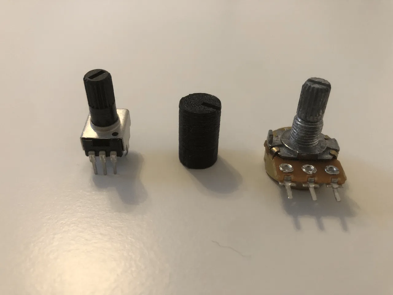 Slim 6mm Potentiometer Knob by MA Modular | Download free STL model ...