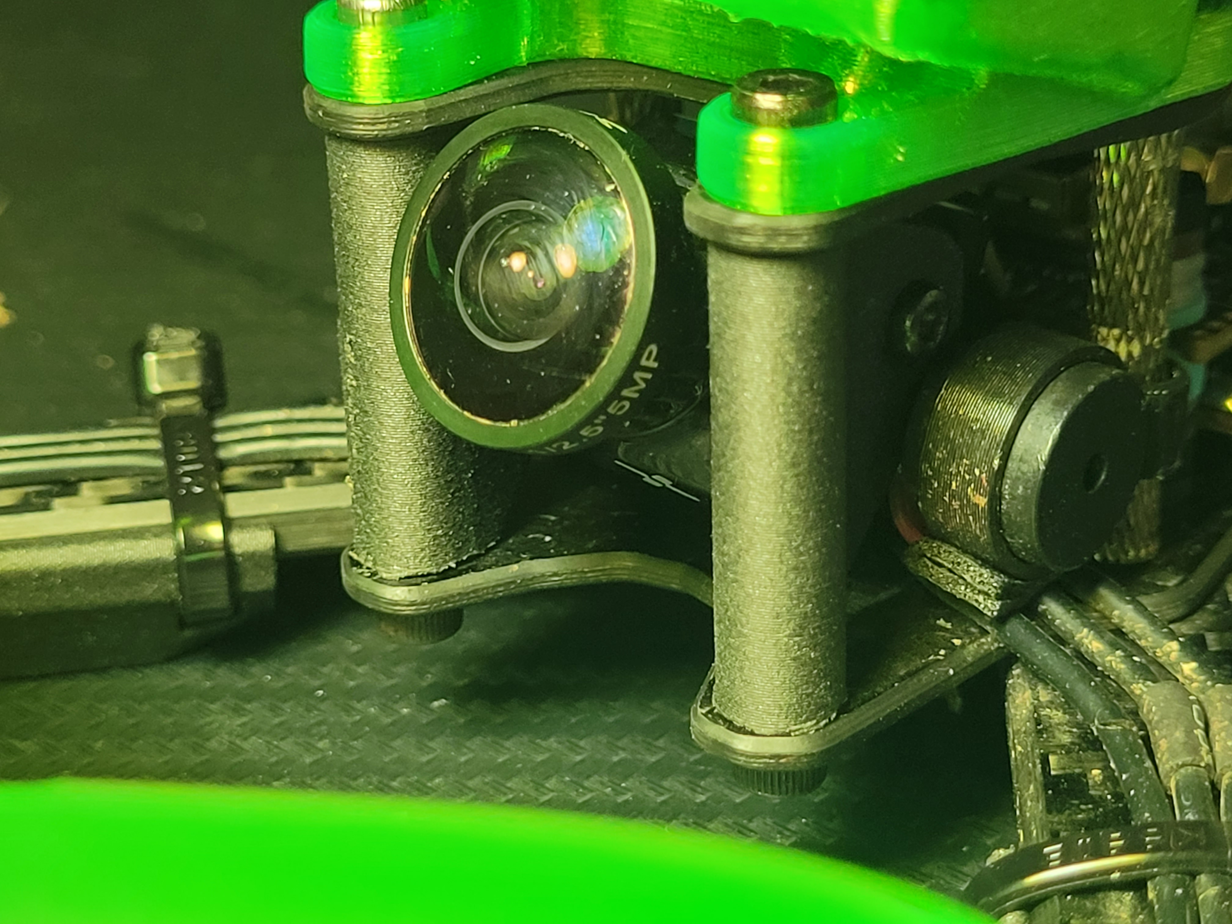 Xhover Gapit Camera Holder by Sharmo | Download free STL model ...