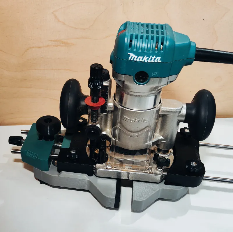 Makita RT0700 Router Parallel guide, circle cutting, fine adjustment by ...