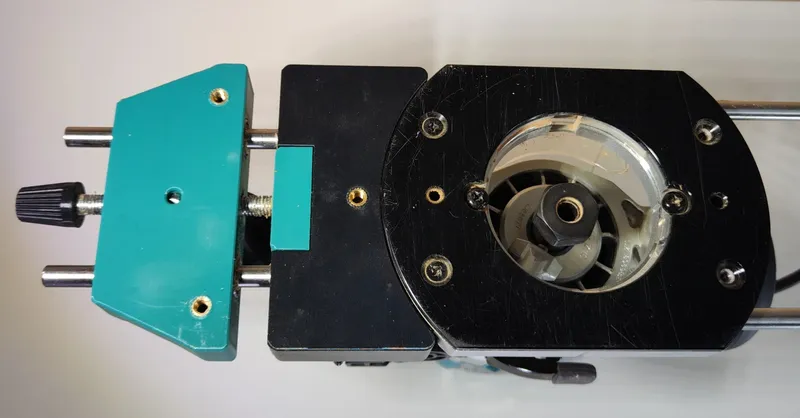 Makita RT0700 Router Parallel guide, circle cutting, fine adjustment by ...