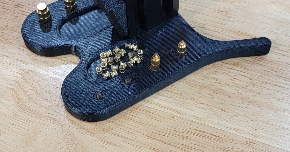 VLMP Heat Set Insert Base with bit holders von 47kpullup | Kostenloses STL-Modell herunterladen ...