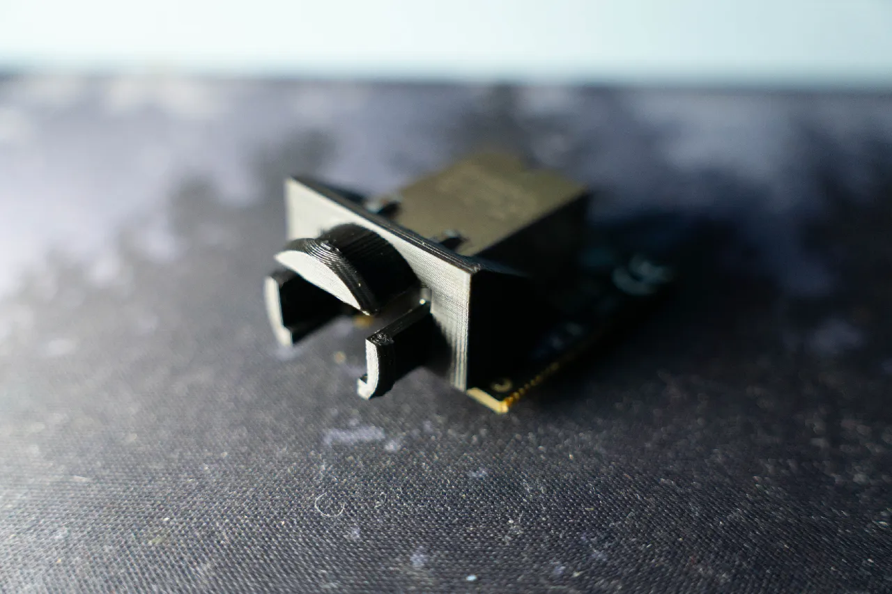 Formd T1 V2.1 10GBE NIC pcb bracket by deHaha | Download free STL model ...