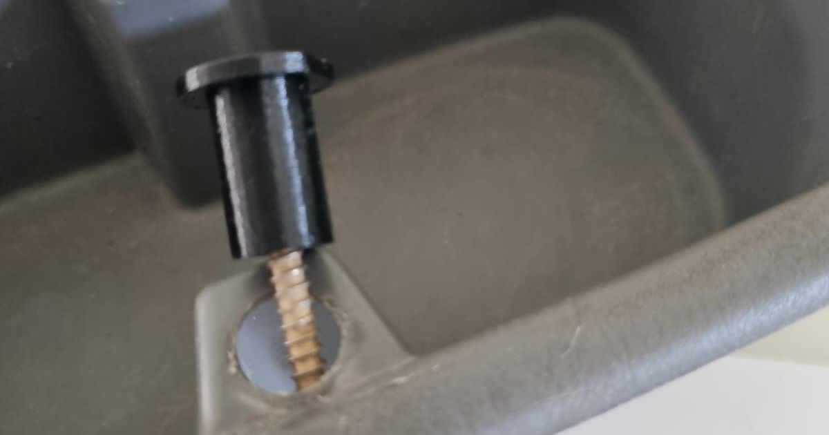 Top hat retainer for Landcruiser 105 arm rest tray by Dowster ...