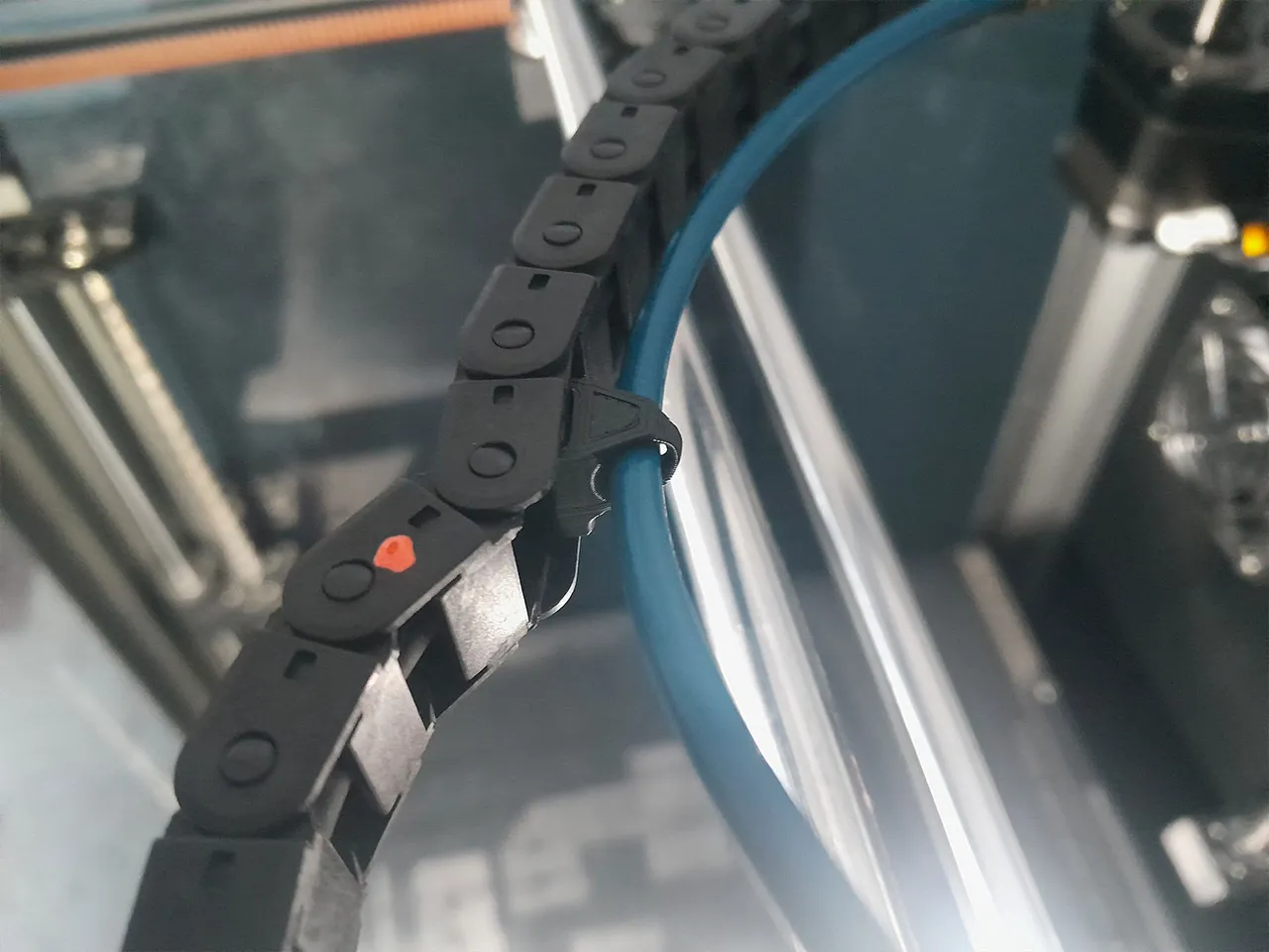 PTFE Chain Clip for Creality K1 series by Pierre Moustache | Download ...