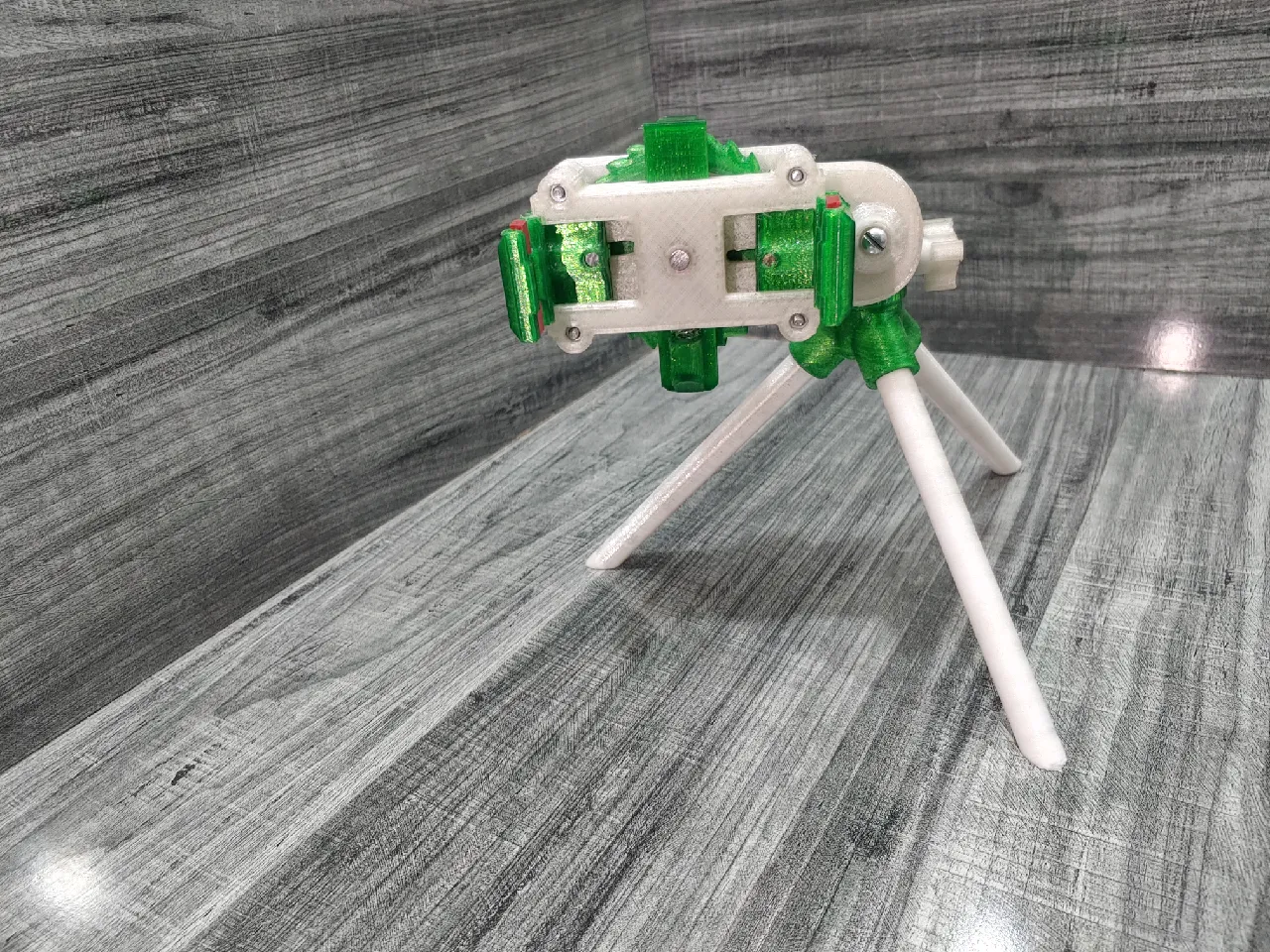 Tripod phone stand (3d printed 90-180-360 degree) by Shoaib Khan ...