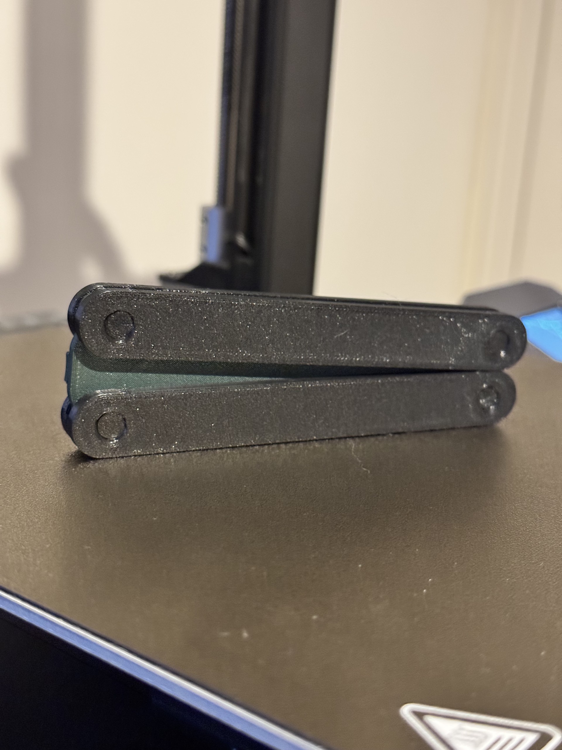 Fully 3D Printable Balisong Toy von Jumphrey | Kostenloses STL-Modell ...