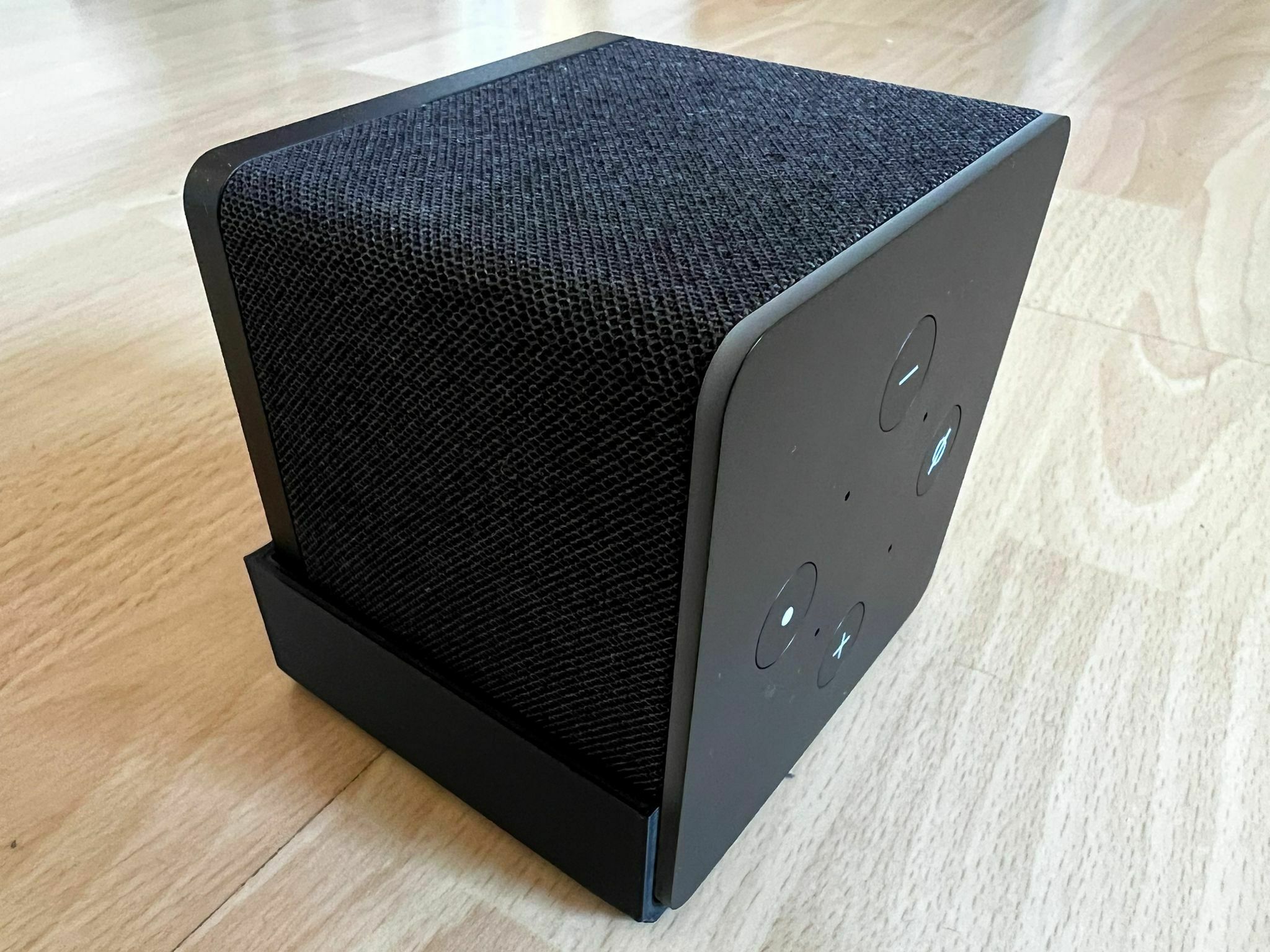 Amazon FireTV Cube (2. Generation) Wallmount by Practicals | Download ...