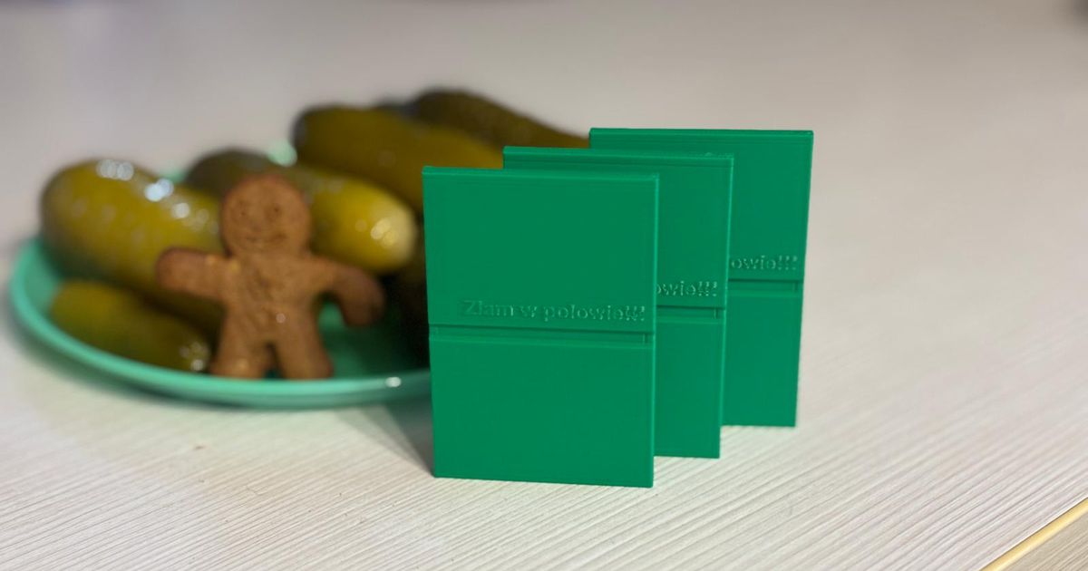 Money Snap Card design to hold PLN, USD, EUR by rafez | Download free ...