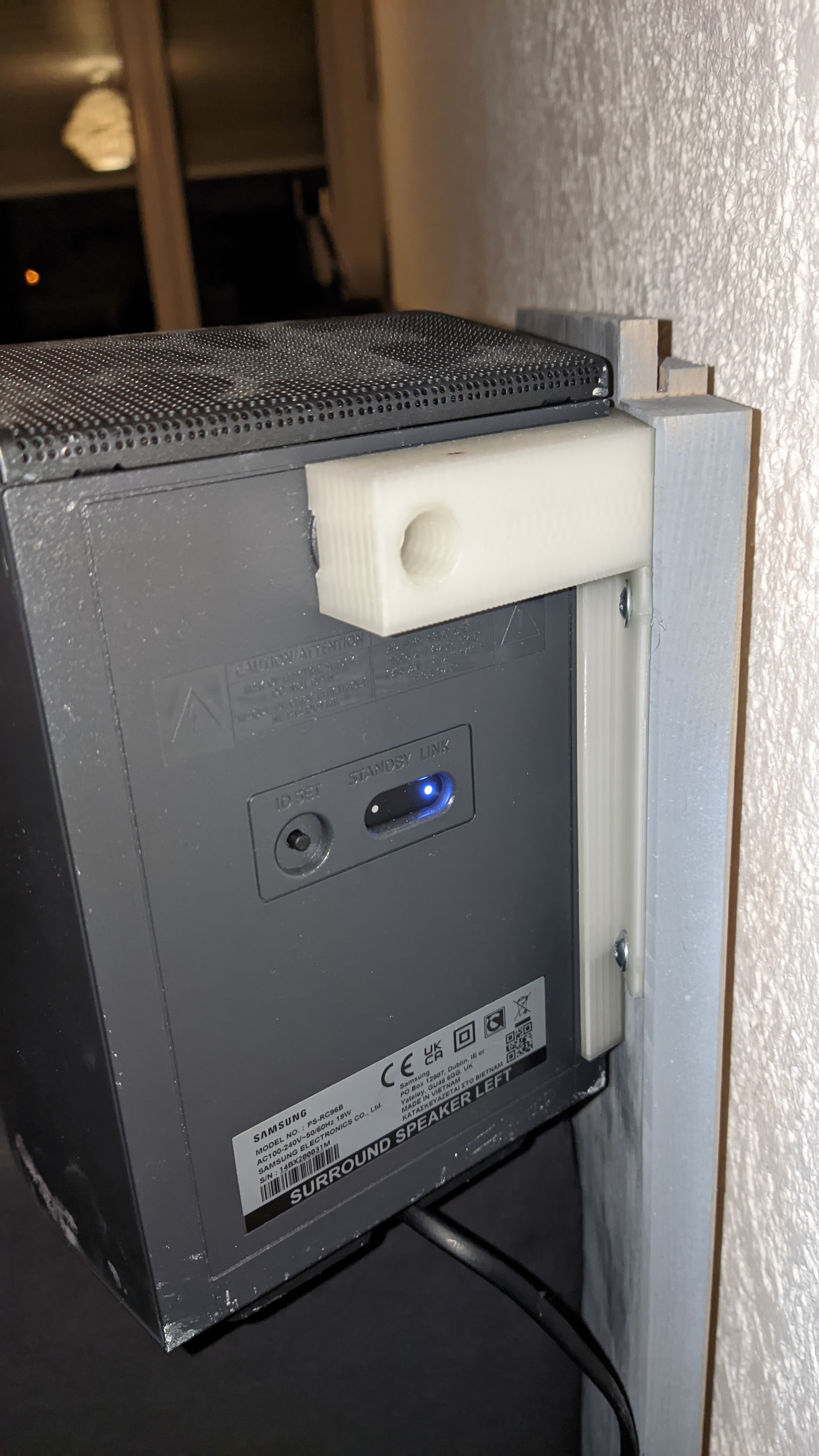 Wall mount Samsung HW-Q930C Soundbar speakers by jayp76pb | Download ...
