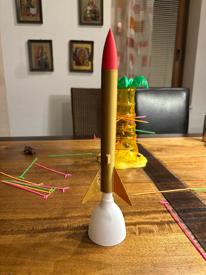 Modelrocket Stand (18mm) by Hoonse | Download free STL model ...