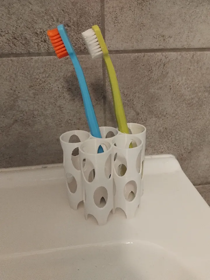 Simple toothbrush holder by Preky | Download free STL model ...