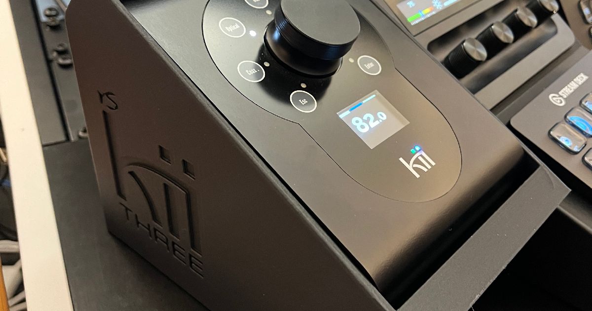 Kii Audio Control Remote Stand by Mags3dworld | Download free STL model ...