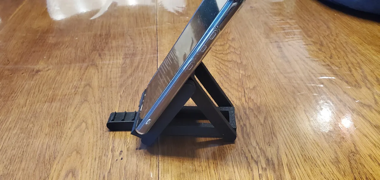 print in place foldable phone stand by gwendal briantais | Download ...